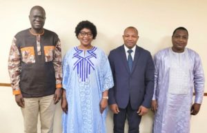 La Ministre Delphine Édith EMMANUEL reçoit une délégation du CAMES en ...